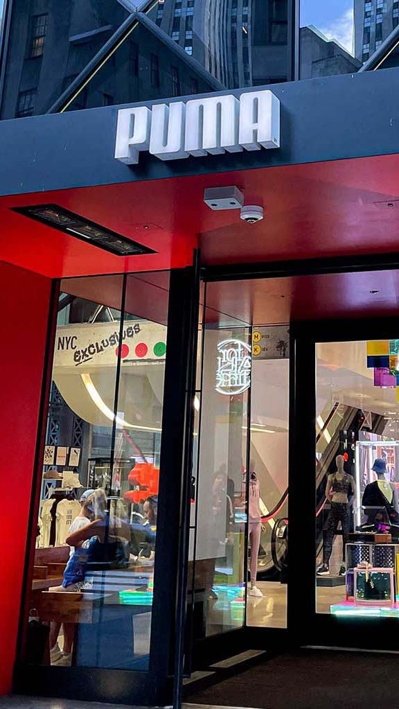 Experiential Retail: How a Return to In-Person Shopping is Inspiring a ...